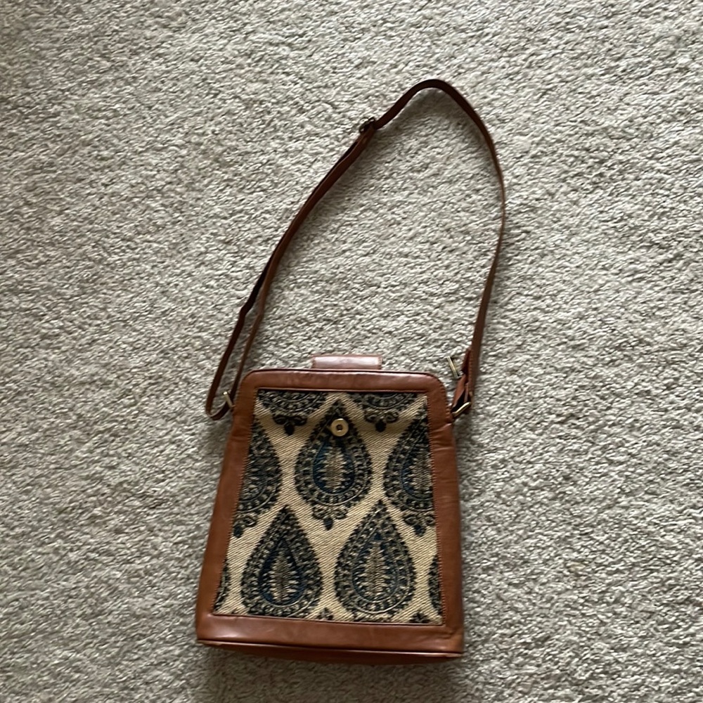 Brown Sling Bag With Jute Details - Gem